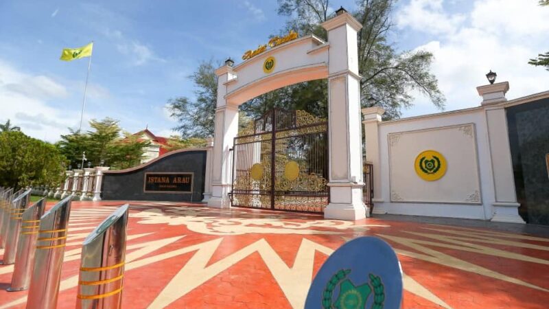 Abu Bakar dari BERSATU angkat sumpah MB baharu Perlis | Madani News